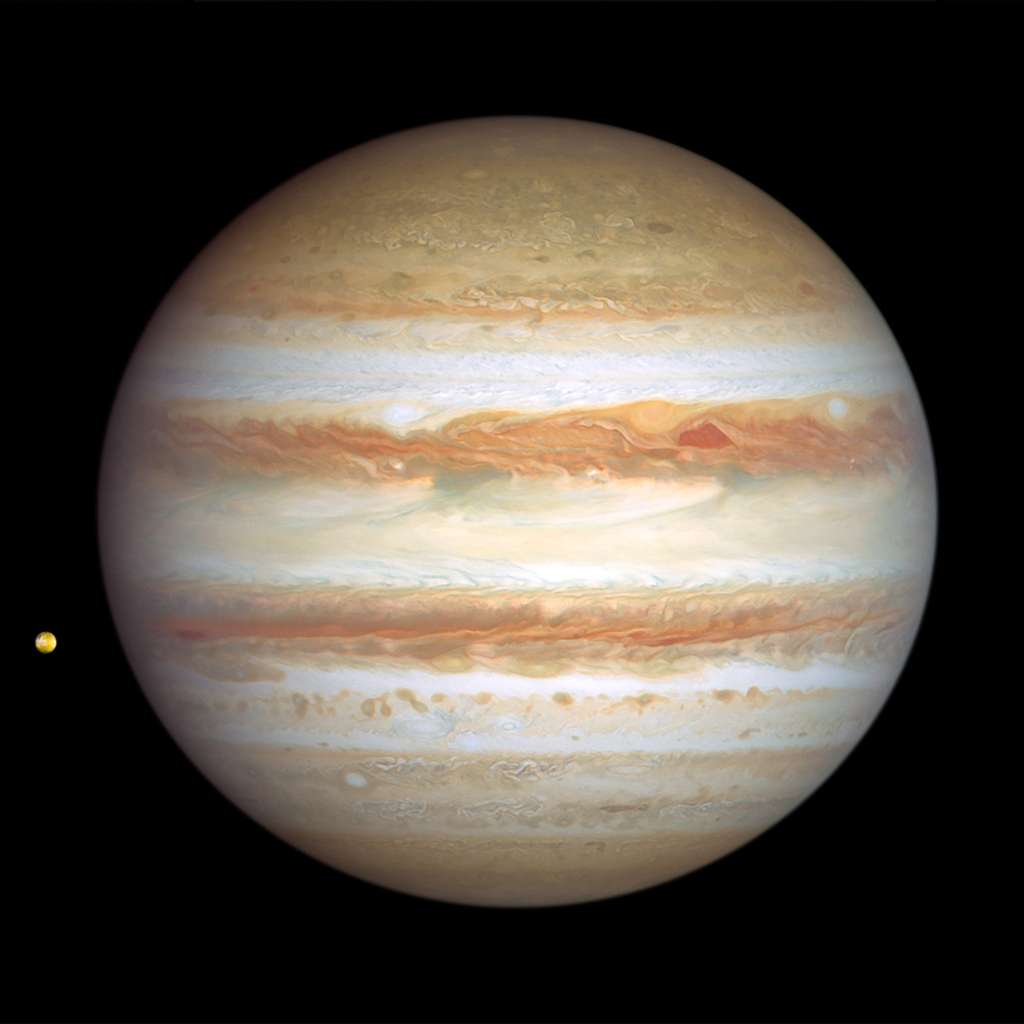 Hubble partage des visions spectaculaires de la géante gazeuse Jupiter